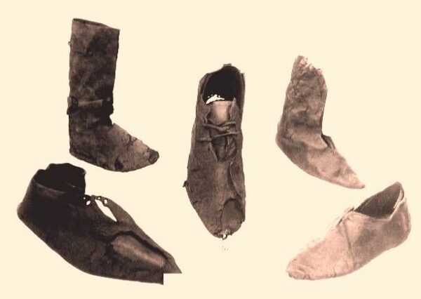 History of Boots - Costume and Fashion History of Boots Through the Ages